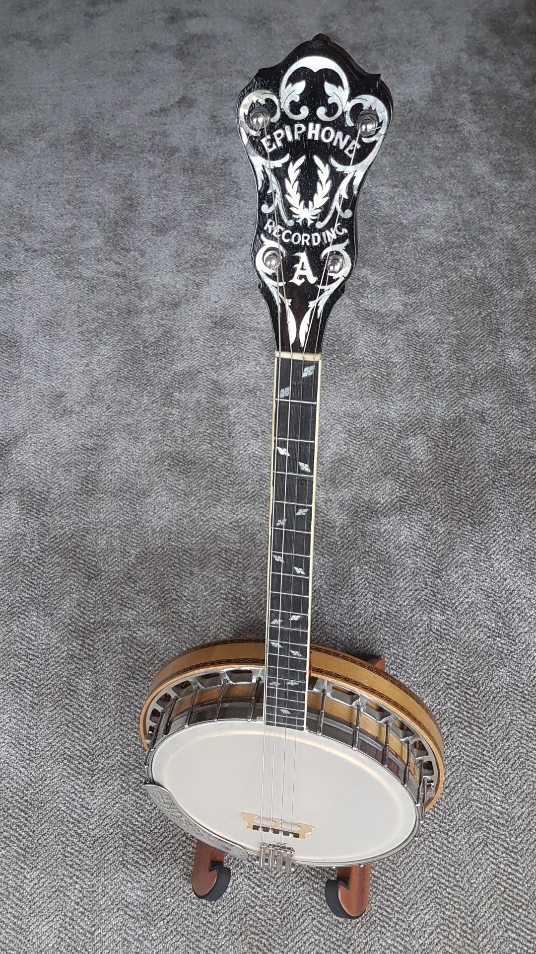 Pure Banjo » 1920’s Epiphone Style A Tenor Banjo